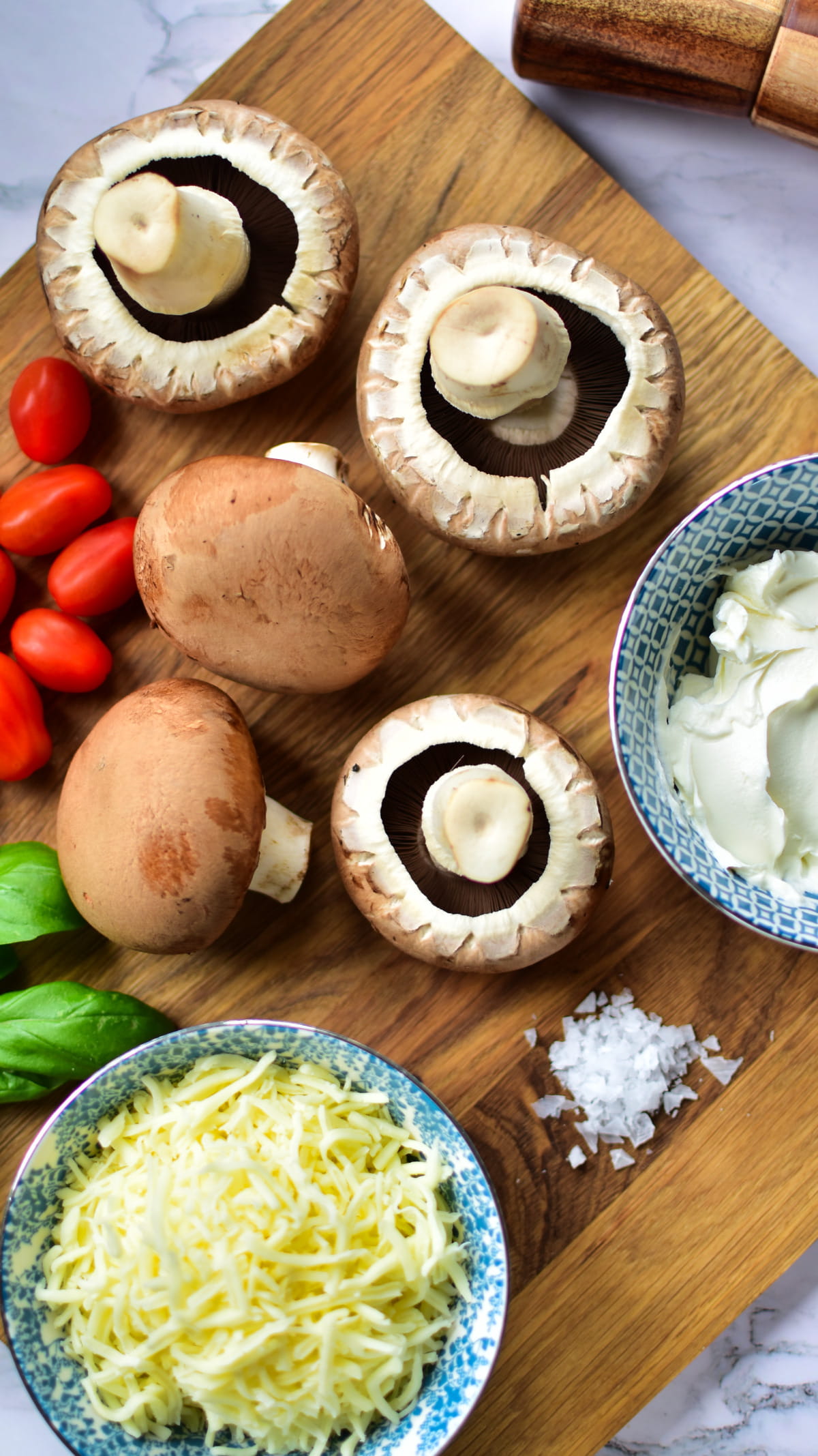 Champignons in der Heißluftfritteuse - {Mediterrane Füllung ...