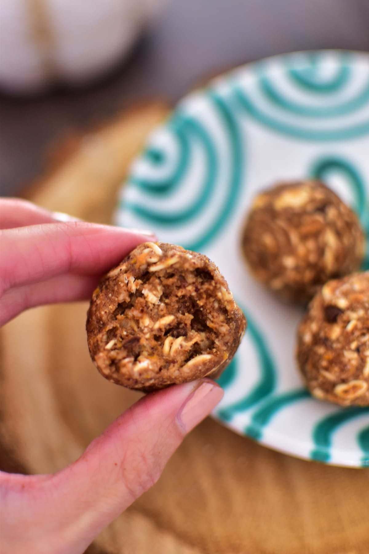 Zuckerfreier Herbst-Snack: Pumpkin Pie Energy Balls
