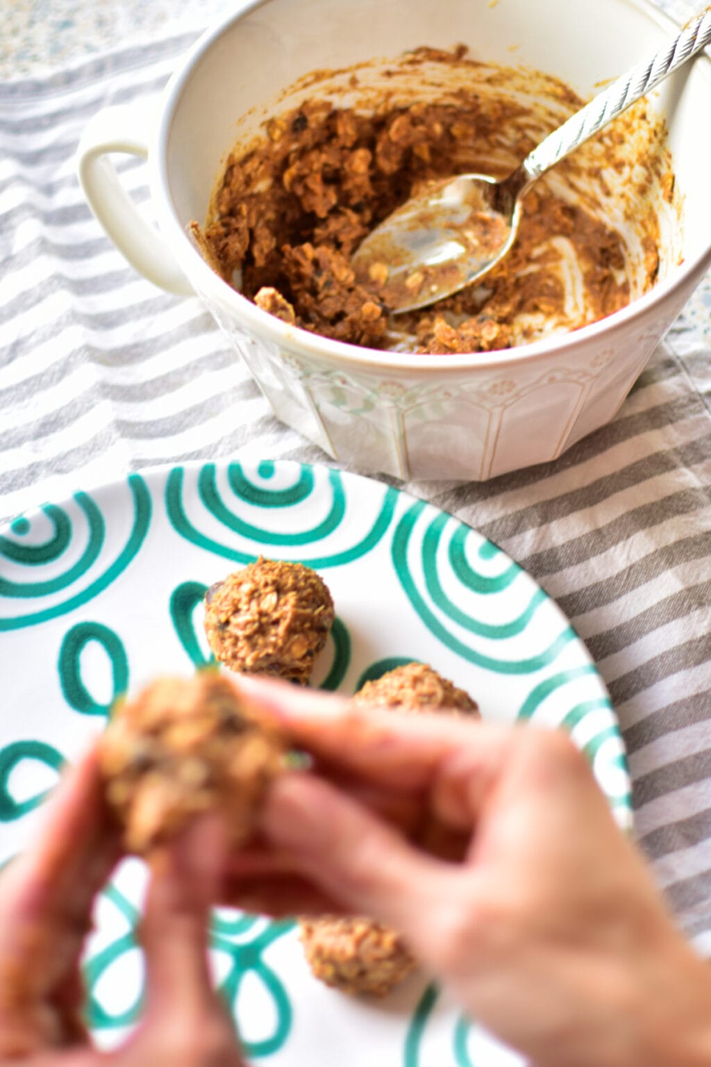 Zuckerfreier Herbst-Snack: Pumpkin Pie Energy Balls